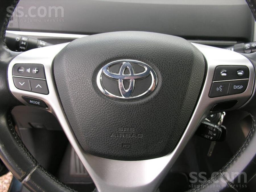 Zaļš Toyota Verso 2014 Rīga, ar dzinēja tilpumu 1.60 L un nobraukumu 188 tūkst. km par 6950 €, foto 12 vietnē AUTOMOTO.COM.LV
