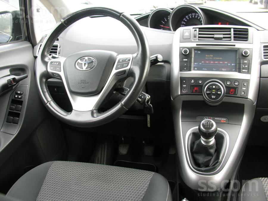 Zaļš Toyota Verso 2014 Rīga, ar dzinēja tilpumu 1.60 L un nobraukumu 188 tūkst. km par 6950 €, foto 16 vietnē AUTOMOTO.COM.LV