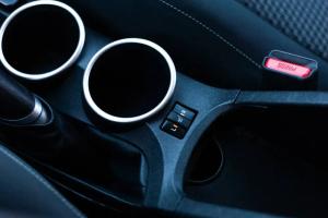 Зеленый Тойота Версо 2014 в Рига, объемом двигателя 1.60 л и пробегом 192 тыс. км за 6500 €, фото 25 на AUTOMOTO.COM.LV