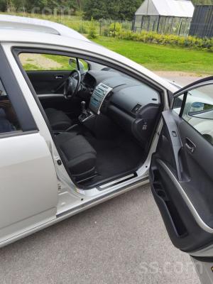 Pelēks Toyota Verso 2008 Rīga, ar dzinēja tilpumu 1.80 L un nobraukumu 106 tūkst. km par 3900 €, foto 9 vietnē AUTOMOTO.COM.LV