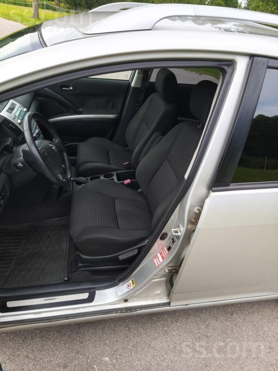 Pelēks Toyota Verso 2008 Rīga, ar dzinēja tilpumu 1.80 L un nobraukumu 106 tūkst. km par 3900 €, foto 10 vietnē AUTOMOTO.COM.LV