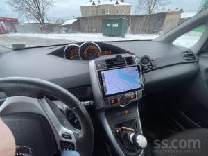 Pelēks Toyota Verso 2010 Daugavpils, ar dzinēja tilpumu 2.00 L un nobraukumu 248 tūkst. km par 4600 €, foto 6 vietnē AUTOMOTO.COM.LV