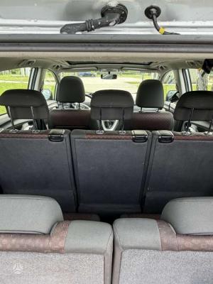 Pelēks Toyota Verso 2011 Plungė, ar dzinēja tilpumu 2.00 L un nobraukumu 250 tūkst. km par 3650 €, foto 10 vietnē AUTOMOTO.COM.LV
