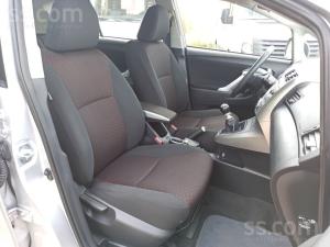 Pelēks Toyota Verso 2011 Daugavpils, ar dzinēja tilpumu 2.00 L un nobraukumu 0 tūkst. km par 5950 €, foto 16 vietnē AUTOMOTO.COM.LV