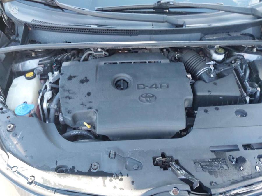 Pelēks Toyota Verso 2012 Šauļi, ar dzinēja tilpumu 2.00 L un nobraukumu 285 tūkst. km par 4950 €, foto 27 vietnē AUTOMOTO.COM.LV