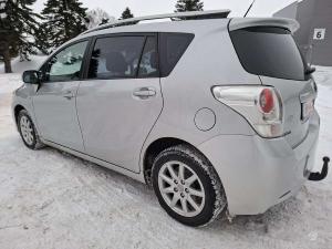 Pelēks Toyota Verso 2009 Plungė, ar dzinēja tilpumu 2.00 L un nobraukumu 310 tūkst. km par 3950 €, foto 10 vietnē AUTOMOTO.COM.LV
