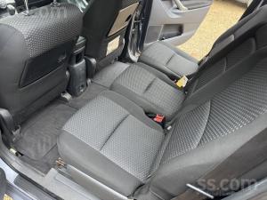 Grey Toyota Verso 2009 in Riga, with an engine capacity of 2.20 L and mileage of 281 thousand km for 2400 €, photo 14 on AUTOMOTO.COM.LV