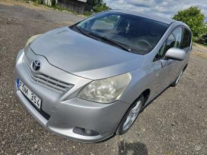 Серый Тойота Версо 2009 в Каунас, объемом двигателя 2.00 л и пробегом 275 тыс. км за 3450 €, фото 5 на AUTOMOTO.COM.LV