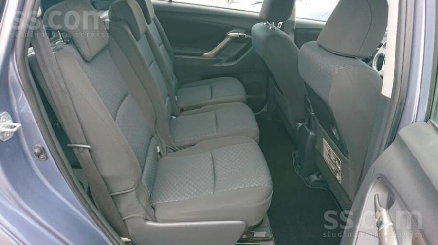 Pelēks Toyota Verso 2009 Rīga, ar dzinēja tilpumu 2.00 L un nobraukumu 218 tūkst. km par 4950 €, foto 12 vietnē AUTOMOTO.COM.LV