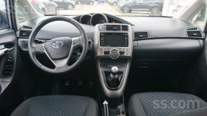 Pelēks Toyota Verso 2009 Rīga, ar dzinēja tilpumu 2.00 L un nobraukumu 218 tūkst. km par 4950 €, foto 14 vietnē AUTOMOTO.COM.LV