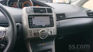 Pelēks Toyota Verso 2009 Rīga, ar dzinēja tilpumu 2.00 L un nobraukumu 218 tūkst. km par 4950 €, foto 16 vietnē AUTOMOTO.COM.LV