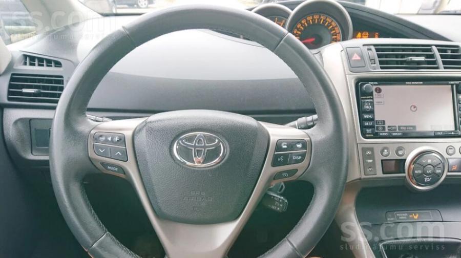 Pelēks Toyota Verso 2009 Rīga, ar dzinēja tilpumu 2.00 L un nobraukumu 218 tūkst. km par 4950 €, foto 17 vietnē AUTOMOTO.COM.LV