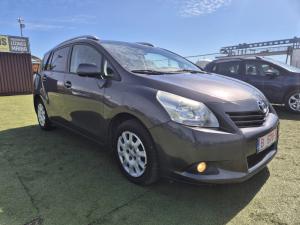 Pelēks Toyota Verso 2009 Rīga, ar dzinēja tilpumu 2.00 L un nobraukumu 198 tūkst. km par 4900 €, foto 16 vietnē AUTOMOTO.COM.LV