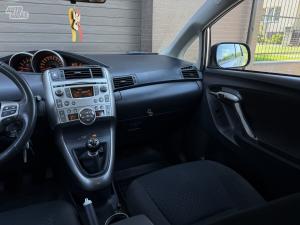 Pelēks Toyota Verso 2009 Alīta, ar dzinēja tilpumu 2.00 L un nobraukumu 324 tūkst. km par 3750 €, foto 30 vietnē AUTOMOTO.COM.LV