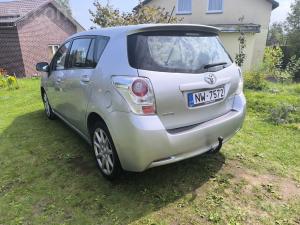 Pelēks Toyota Verso 2009 Daugavpils, ar dzinēja tilpumu 2.00 L un nobraukumu 279 tūkst. km par 3350 €, foto 8 vietnē AUTOMOTO.COM.LV