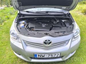 Pelēks Toyota Verso 2009 Daugavpils, ar dzinēja tilpumu 2.00 L un nobraukumu 279 tūkst. km par 3350 €, foto 16 vietnē AUTOMOTO.COM.LV
