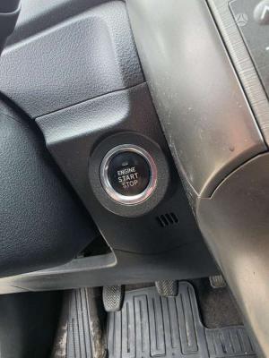 Grey Toyota Verso 2009 in Siauliai, with an engine capacity of 2.00 L and mileage of 345 thousand km for 2550 €, photo 11 on AUTOMOTO.COM.LV