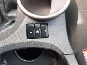 Grey Toyota Verso 2009 in Siauliai, with an engine capacity of 2.00 L and mileage of 345 thousand km for 2550 €, photo 13 on AUTOMOTO.COM.LV