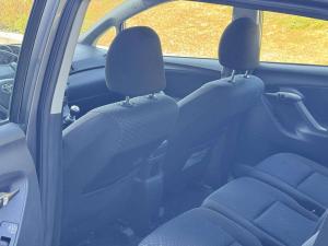 Grey Toyota Verso 2009 in Vilnius, with an engine capacity of 2.00 L and mileage of 286 thousand km for 3800 €, photo 11 on AUTOMOTO.COM.LV