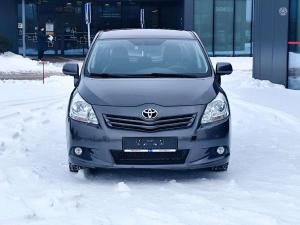 Pelēks Toyota Verso 2010 Šauļi, ar dzinēja tilpumu 2.00 L un nobraukumu 239 tūkst. km par 3600 €, foto 2 vietnē AUTOMOTO.COM.LV