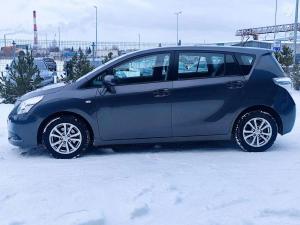 Pelēks Toyota Verso 2010 Šauļi, ar dzinēja tilpumu 2.00 L un nobraukumu 239 tūkst. km par 3600 €, foto 4 vietnē AUTOMOTO.COM.LV
