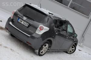 Grey Toyota Verso 2010 in Riga, with an engine capacity of 2.00 L and mileage of 0 thousand km for 3995 €, photo 7 on AUTOMOTO.COM.LV