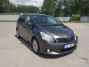 Grey Toyota Verso 2010 in Riga, with an engine capacity of 2.00 L and mileage of 0 thousand km for 3950 €, photo  on AUTOMOTO.COM.LV