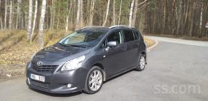 Pelēks Toyota Verso 2010 Rīga, ar dzinēja tilpumu 2.00 L un nobraukumu 277 tūkst. km par 3600 €, foto 6 vietnē AUTOMOTO.COM.LV