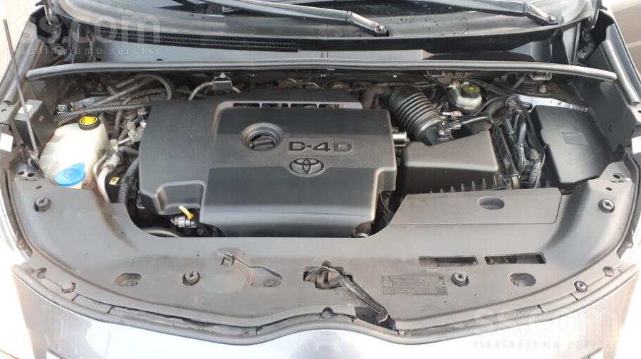 Pelēks Toyota Verso 2010 Rīga, ar dzinēja tilpumu 2.00 L un nobraukumu 277 tūkst. km par 3600 €, foto 9 vietnē AUTOMOTO.COM.LV