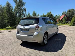 Pelēks Toyota Verso 2010 Kaišiadorys, ar dzinēja tilpumu 2.00 L un nobraukumu 271 tūkst. km par 3970 €, foto 4 vietnē AUTOMOTO.COM.LV