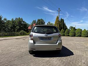 Pelēks Toyota Verso 2010 Kaišiadorys, ar dzinēja tilpumu 2.00 L un nobraukumu 271 tūkst. km par 3970 €, foto 5 vietnē AUTOMOTO.COM.LV
