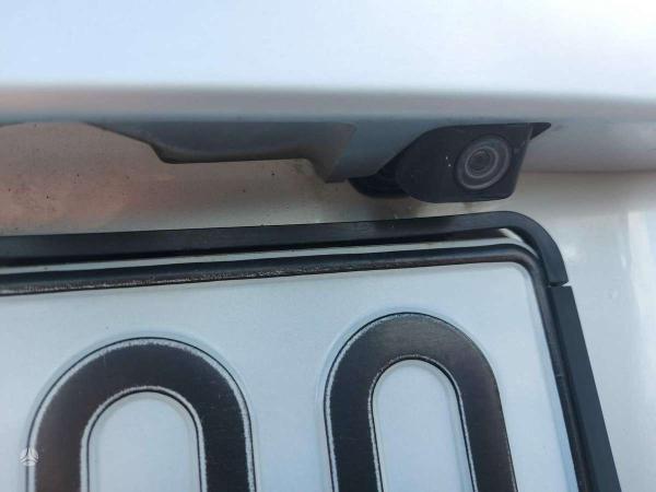 Grey Toyota Verso 2010 in Ukmerge, with an engine capacity of 2.00 L and mileage of 215 thousand km for 3550 €, photo 10 on AUTOMOTO.COM.LV