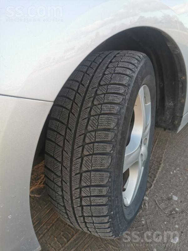 Pelēks Toyota Verso 2010 Daugavpils, ar dzinēja tilpumu 2.00 L un nobraukumu 261 tūkst. km par 5300 €, foto 9 vietnē AUTOMOTO.COM.LV