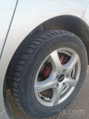 Grey Toyota Verso 2010 in Daugavpils, with an engine capacity of 2.00 L and mileage of 261 thousand km for 5300 €, photo 10 on AUTOMOTO.COM.LV