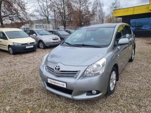 Pelēks Toyota Verso 2011 Kauņa, ar dzinēja tilpumu 2.00 L un nobraukumu 307 tūkst. km par 3450 €, foto 4 vietnē AUTOMOTO.COM.LV