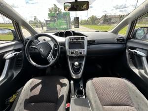Pelēks Toyota Verso 2011 Kauņa, ar dzinēja tilpumu 1.60 L un nobraukumu 302 tūkst. km par 5600 €, foto 7 vietnē AUTOMOTO.COM.LV