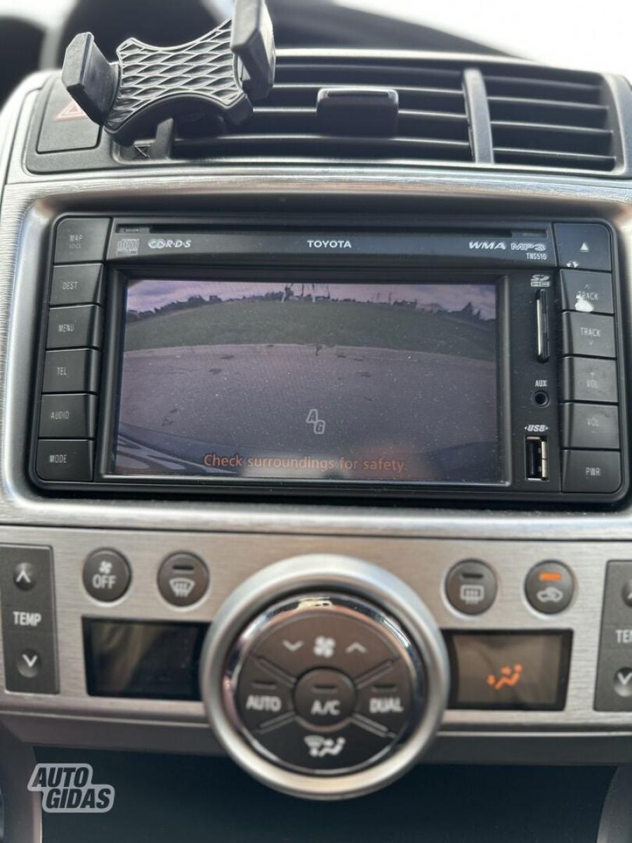 Pelēks Toyota Verso 2011 Kauņa, ar dzinēja tilpumu 1.60 L un nobraukumu 302 tūkst. km par 5600 €, foto 13 vietnē AUTOMOTO.COM.LV