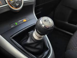 Pelēks Toyota Verso 2011 Jēkabpils, ar dzinēja tilpumu 2.00 L un nobraukumu 245 tūkst. km par 5490 €, foto 17 vietnē AUTOMOTO.COM.LV