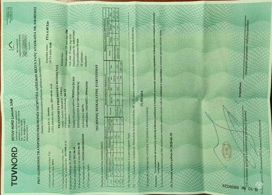 Серый Тойота Версо 2011 в Вильнюс, объемом двигателя 1.80 л и пробегом 169 тыс. км за 5500 €, фото 1 на AUTOMOTO.COM.LV