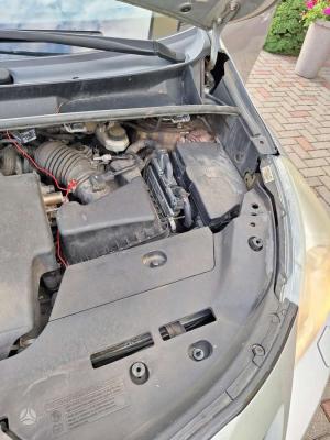 Pelēks Toyota Verso 2011 Klaipėda, ar dzinēja tilpumu 2.23 L un nobraukumu 216 tūkst. km par 4900 €, foto 25 vietnē AUTOMOTO.COM.LV