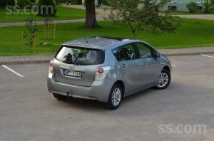 Pelēks Toyota Verso 2011 Valmiera, ar dzinēja tilpumu 2.00 L un nobraukumu 317 tūkst. km par 4750 €, foto 13 vietnē AUTOMOTO.COM.LV