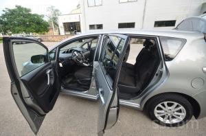 Pelēks Toyota Verso 2011 Valmiera, ar dzinēja tilpumu 2.00 L un nobraukumu 317 tūkst. km par 4750 €, foto 16 vietnē AUTOMOTO.COM.LV