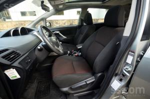 Pelēks Toyota Verso 2011 Valmiera, ar dzinēja tilpumu 2.00 L un nobraukumu 317 tūkst. km par 4750 €, foto 18 vietnē AUTOMOTO.COM.LV