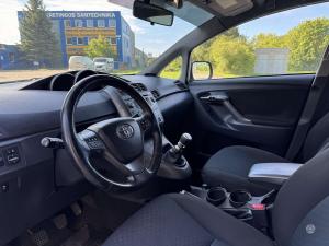 Pelēks Toyota Verso 2011 Kretinga, ar dzinēja tilpumu 2.00 L un nobraukumu 289 tūkst. km par 2995 €, foto 13 vietnē AUTOMOTO.COM.LV