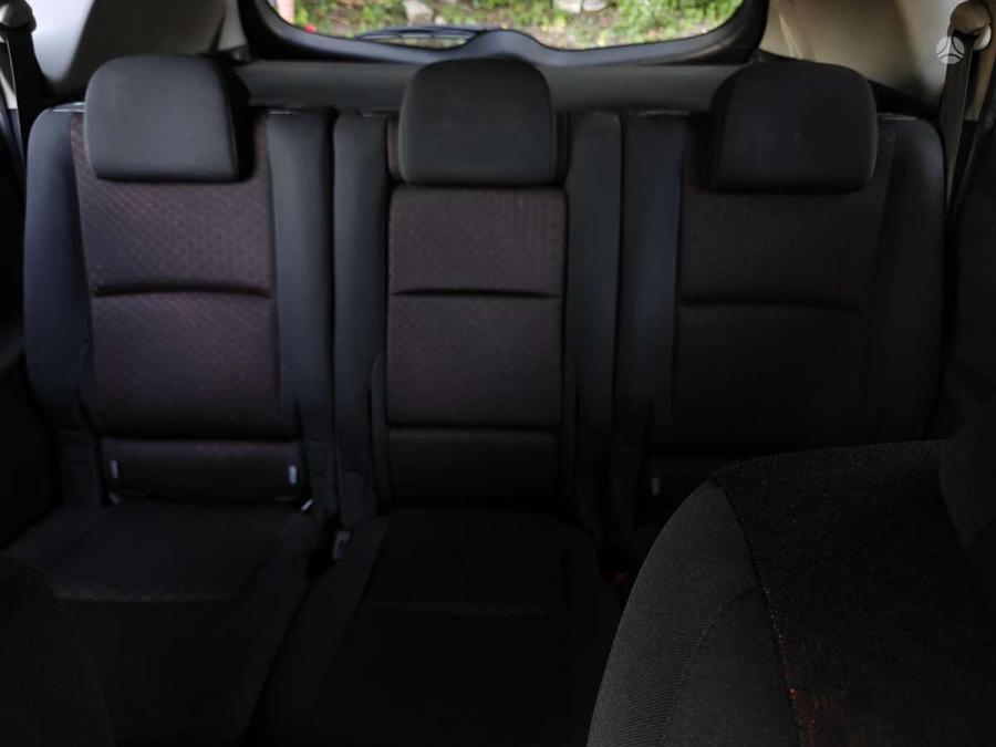 Pelēks Toyota Verso 2011 Viļņa, ar dzinēja tilpumu 2.23 L un nobraukumu 281 tūkst. km par 3400 €, foto 19 vietnē AUTOMOTO.COM.LV
