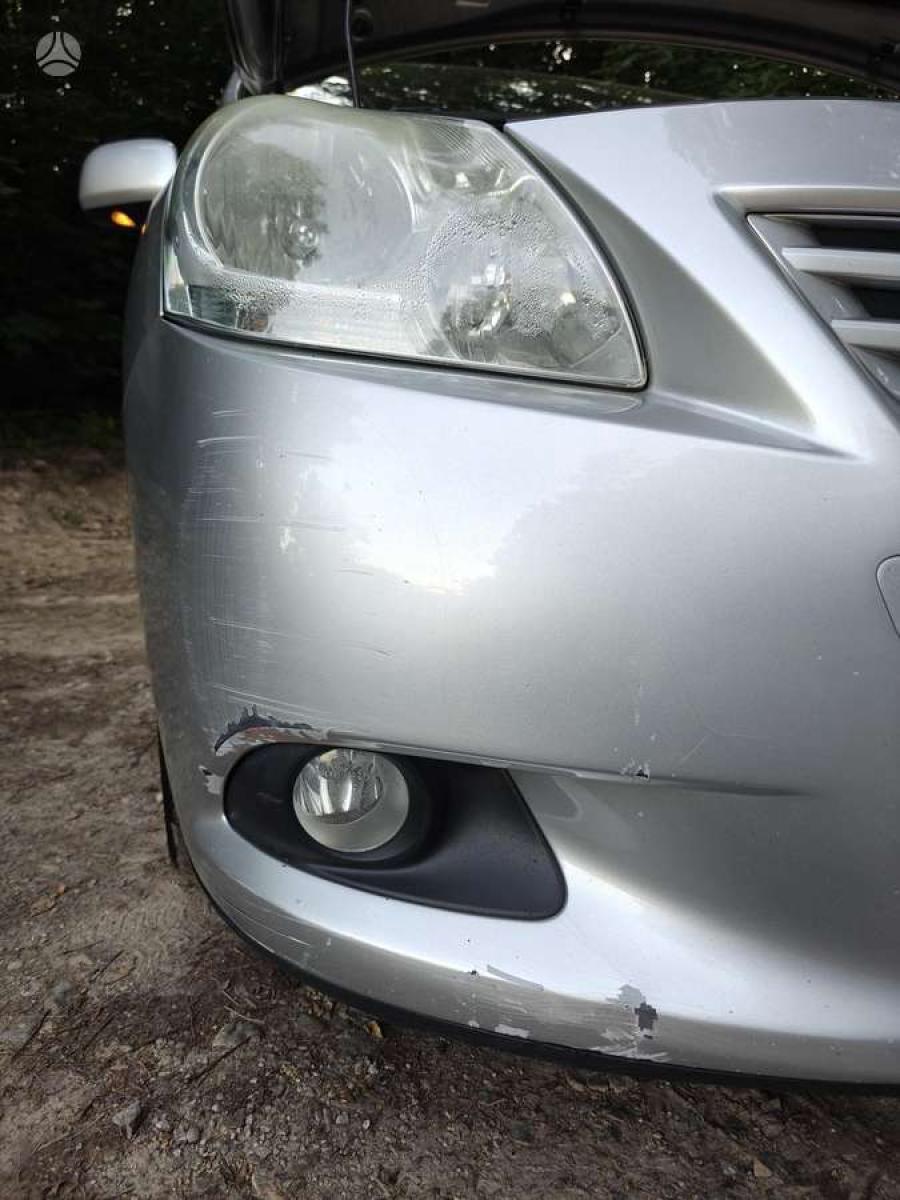 Pelēks Toyota Verso 2011 Viļņa, ar dzinēja tilpumu 2.23 L un nobraukumu 281 tūkst. km par 3400 €, foto 25 vietnē AUTOMOTO.COM.LV