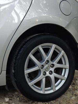 Pelēks Toyota Verso 2011 Viļņa, ar dzinēja tilpumu 2.23 L un nobraukumu 281 tūkst. km par 3400 €, foto 28 vietnē AUTOMOTO.COM.LV