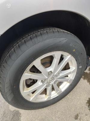 Pelēks Toyota Verso 2011 Plungė, ar dzinēja tilpumu 2.00 L un nobraukumu 190 tūkst. km par 3000 €, foto 11 vietnē AUTOMOTO.COM.LV