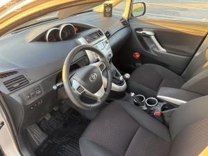 Grey Toyota Verso 2011 in Panevezys, with an engine capacity of 2.00 L and mileage of 170 thousand km for 4950 €, photo 9 on AUTOMOTO.COM.LV