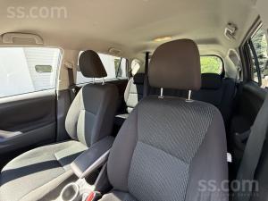 Серый Тойота Версо 2012 в Рига, объемом двигателя 2.00 л и пробегом 150 тыс. км за 4997 €, фото 10 на AUTOMOTO.COM.LV